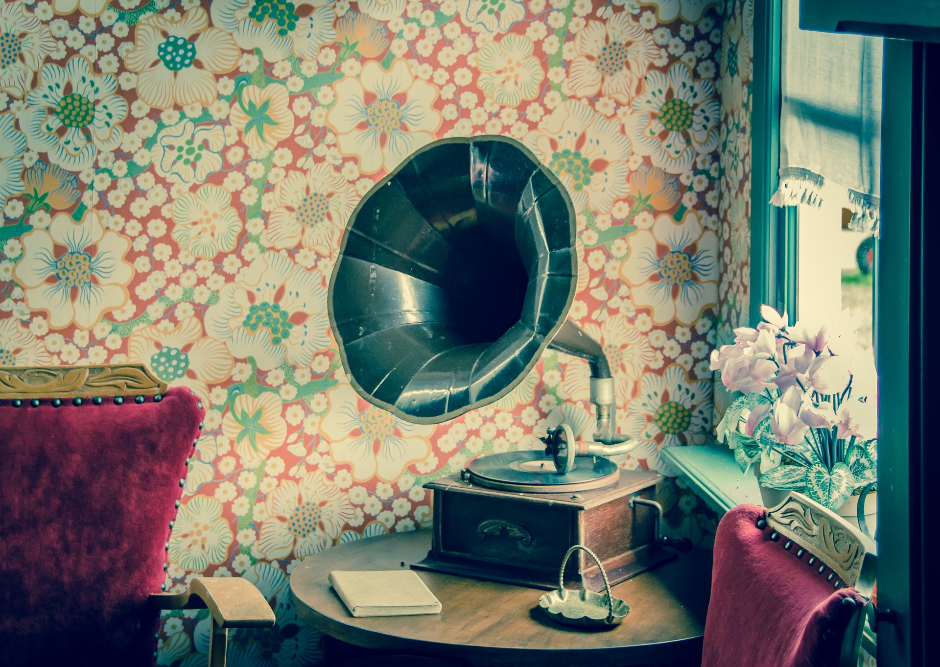 Vintage Home Decor Ideas to Turn your House into a Bliss